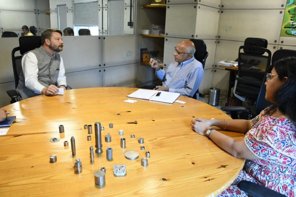 Home - The Samikhsya